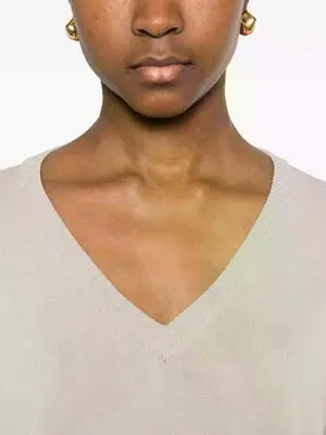 NEERA Long-sleeve V-neck Top