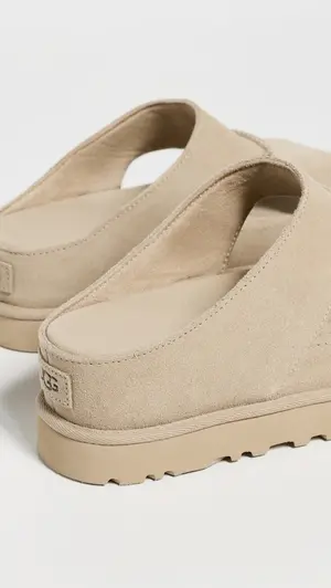 UGG Goldenstar Hi Cutout Slide - Sand