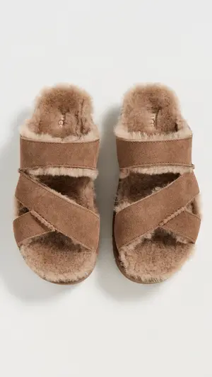UGG Greenport Cross Strap Slides - Chestnut