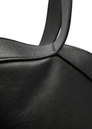Saint Laurent Y Maxi Leather Tote Bag