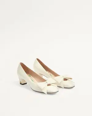 Valentino Garavani Bowow Kidskin Pumps - Ivory