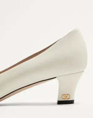 Valentino Garavani Bowow Kidskin Pumps - Ivory