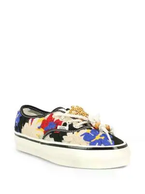 VANS Premium Authentic Sneakers - Black