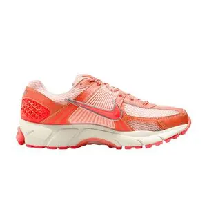 Nike Air Zoom Vomero 5 Sneakers