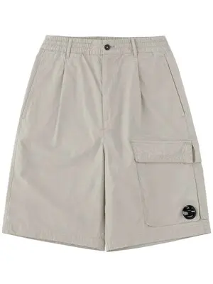 C.P. COMPANY Cargo Shorts With Logo Patch - Grey