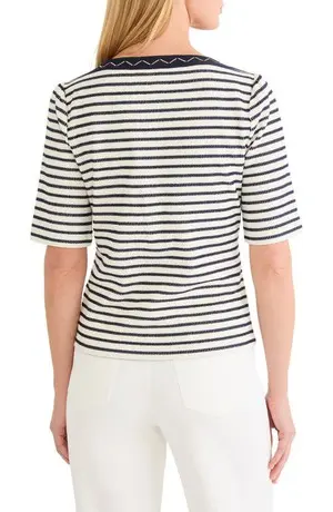 NIC+ZOE Embroidered Knit Top