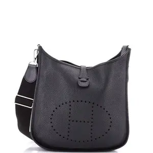 Hermès Evelyne Bag Gen Iii Clemence Pm - Black