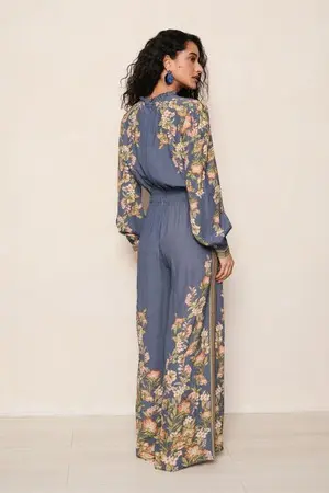 RAISHMA Floral Printed Jumpsuit With High Neckline And Long Sleeves