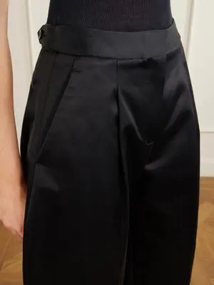 Alaïa Pleated Cotton-blend Tapered Pants - Black