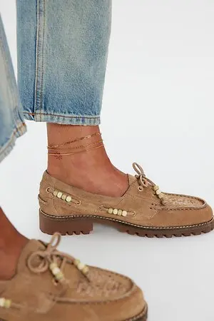 BRONX Suede Boat Shoes With Beaded Lacing And Lug Sole - Natural