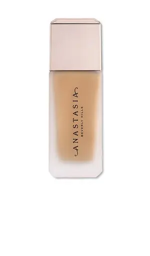 ANASTASIA BEVERLY HILLS Impeccable Blurring Second Skin Matte Foundation - Tan
