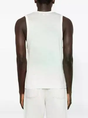 Ami Sleeveless Vest