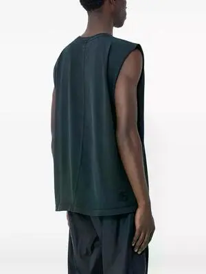 Champion Sleeveless Crew Neck Top