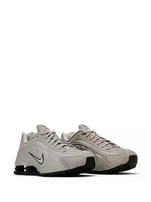 Nike Shox R4 Trainers - Grey