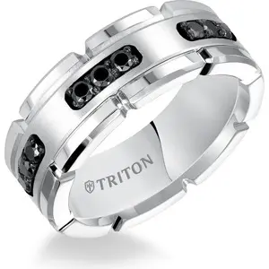 TRITON Flat Edge Band With Brushed Center And Black Sapphires - Metallic Silver