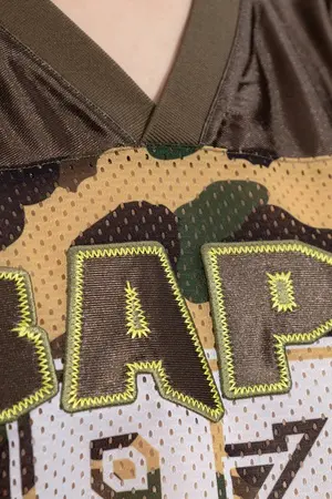 A BATHING APE Cropped T-shirt With Camouflage Print And Logo