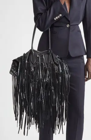 Alexander McQueen Manta Fringe Embellished Croc-embossed Leather Shoulder Bag - Black/silver