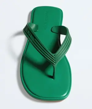 Bottega Veneta Sampieri Thong - Grass Green