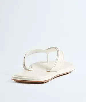 Bottega Veneta Sampieri Flat Thong - Alabaster