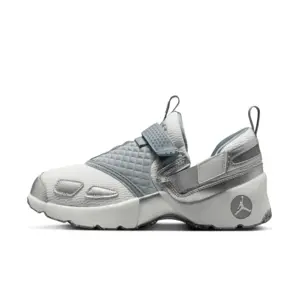 JORDAN Trunner Lx Sneakers - Grey