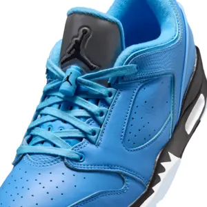 JORDAN Sixty Plus Low Top Sneakers - Blue