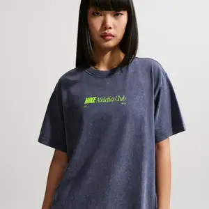Nike Sportswear Classic Oversized T-shirt - Blue