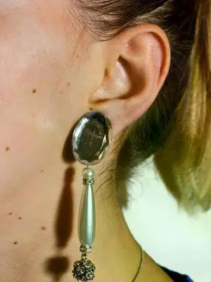 BOZART Clip-on Drop Earrings