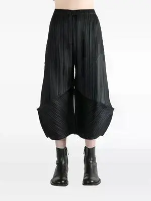 Issey Miyake Pleated Trousers - Black