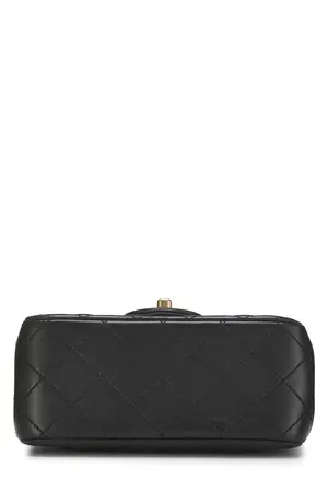 Chanel Quilted Lambskin Pearl Crush Chain Square Flap