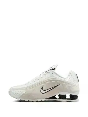 Nike Shox R4 Sneakers - White