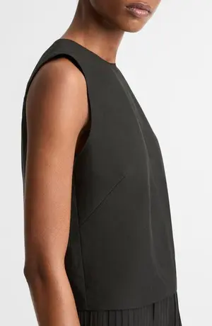 Vince Sleeveless Crop Top - Black