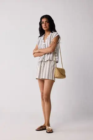 REISTOR Striped Cotton Drawstring Shorts