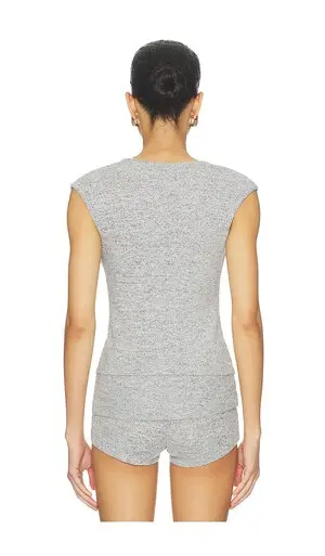 OW Rue Vest
