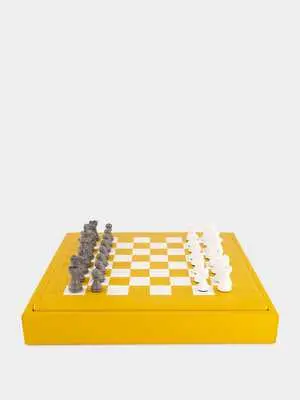 Hector Saxe Paris Buffalo Chess Set - Yellow