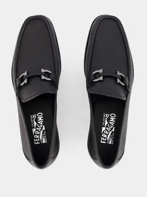 FERRAGAMO Gancini Leather Moccasin - Black