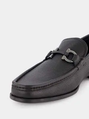 FERRAGAMO Gancini Leather Moccasin - Black