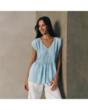 Eileen Fisher Silk Crepe De Chine V-neck Top