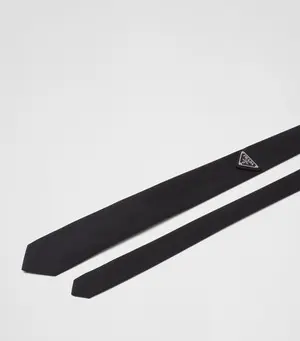 Prada Re-nylon Tie With Triangle Logo - Black