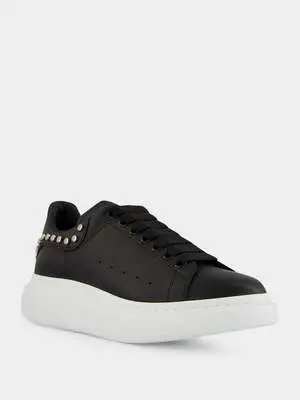 Alexander McQueen Studded Leather Low-top Sneakers - Black