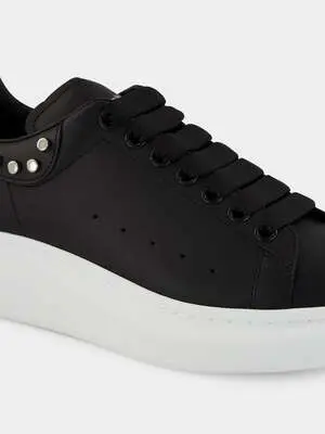 Alexander McQueen Studded Leather Low-top Sneakers - Black