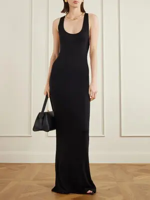 Eterne Hedi Maxi Dress