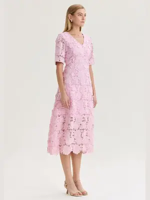 Misook Floral Lace Applique Woven Midi Dress
