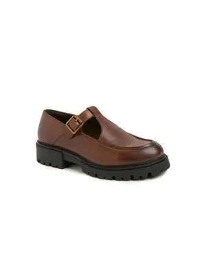 CELTIC & CO. Chunky T-bar Loafer - Chestnut