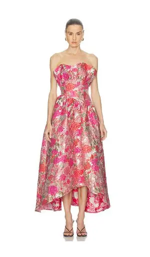 Elliatt Gathered Evening Dresses