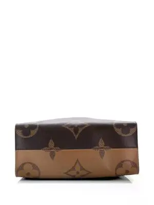 LOUIS VUITTON Onthego Reverse Monogram Giant Mm Tote Bag - Brown