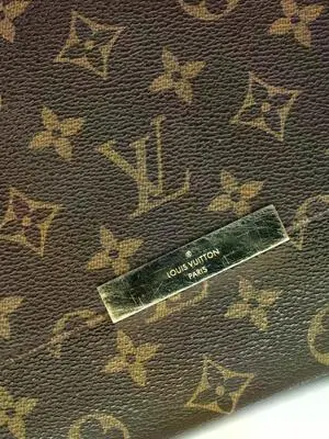 LOUIS VUITTON Favorite Handbag Monogram Canvas Mm - Brown