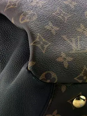 LOUIS VUITTON Pallas Tote Monogram Canvas - Black