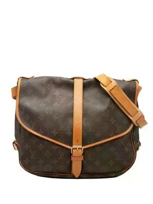 LOUIS VUITTON 1994 Monogram Saumur 30 Crossbody Bag