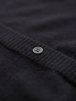 CELTIC & CO. Fine Knit Merino Cardigan