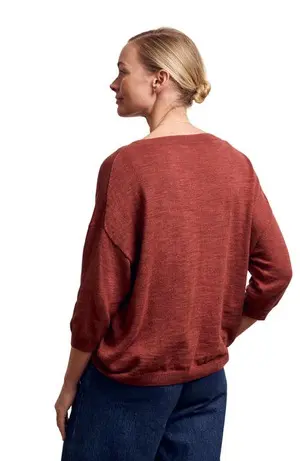 CELTIC & CO. Crew Neck Linen Blend Top - Clay